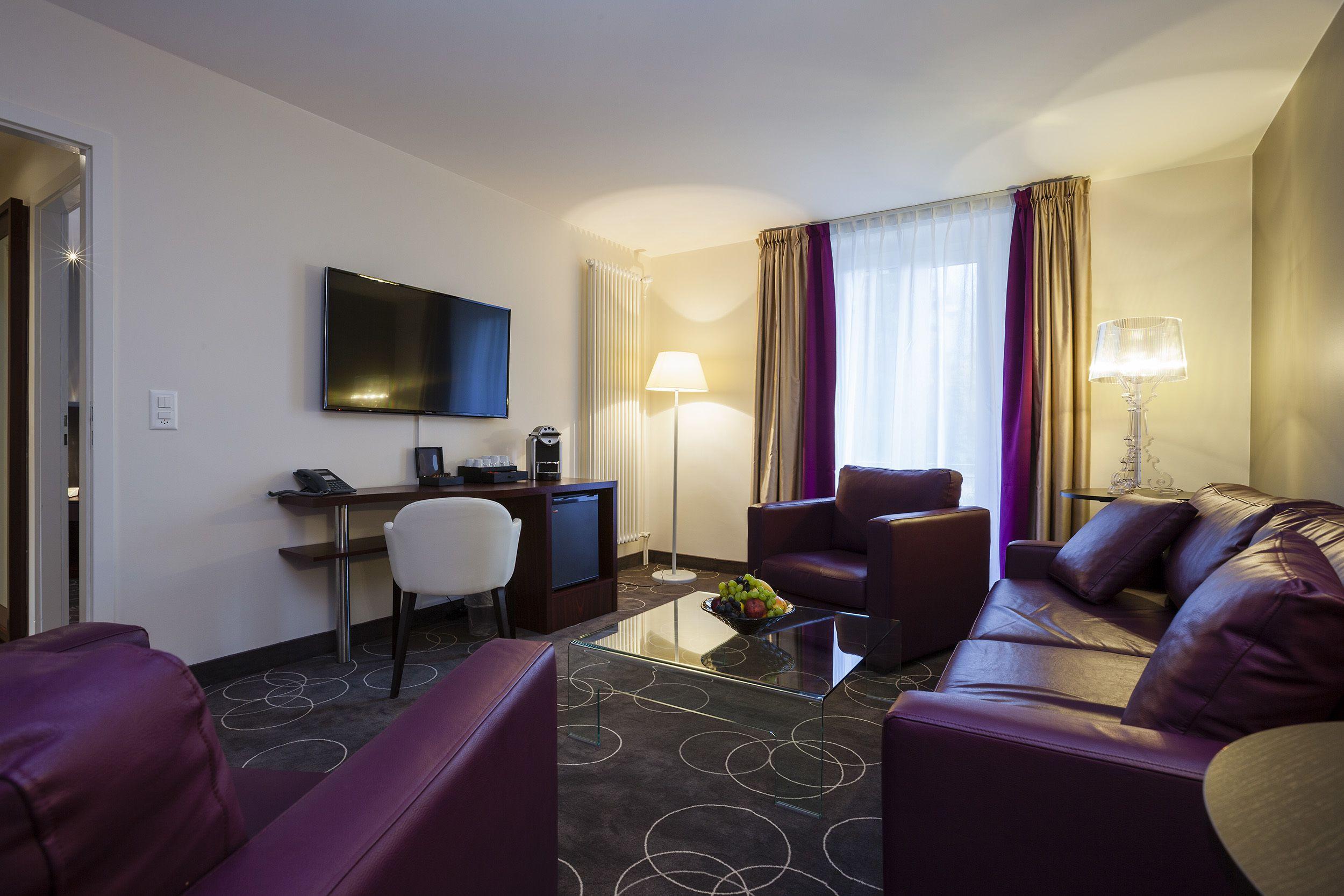 Hotel Grand Hotel Des Bains Lavey-les-Bains, Suisse - réserver ...